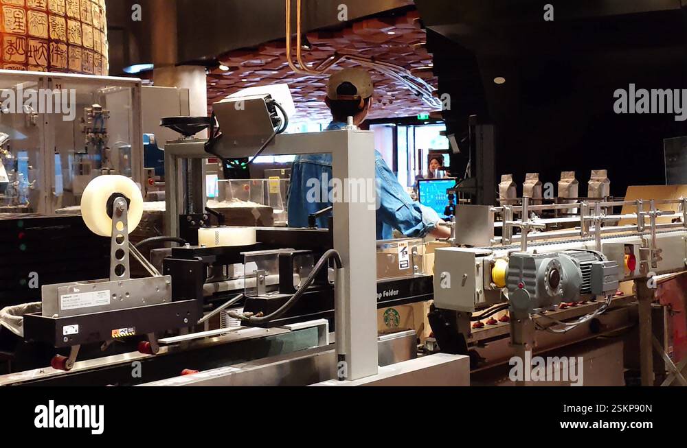 The Starbucks Reserve Roastery in Shanghai. The biggest Starbucks in ...