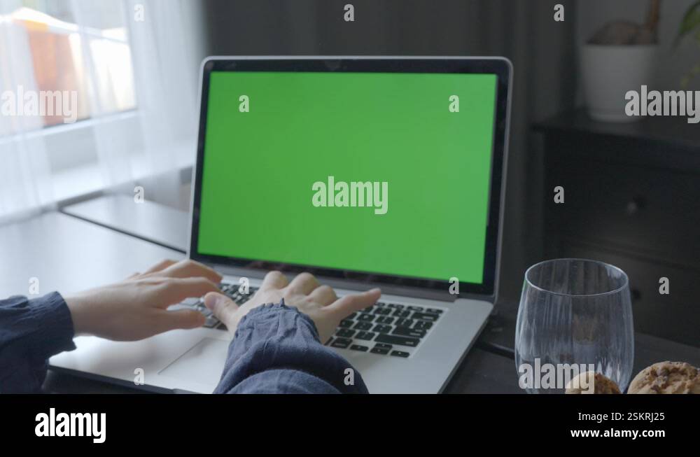 Laptop screen two hands Stock Videos & Footage - HD and 4K Video Clips ...