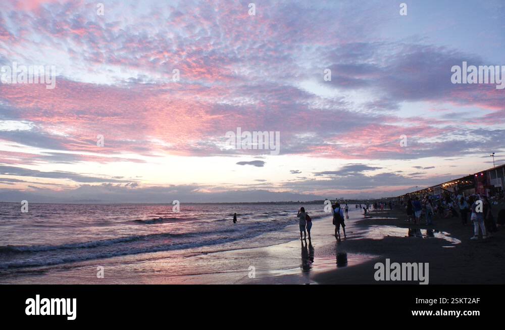 FUJISAWA, JAPAN : View of Enoshima beach at Shonan area in sunset Stock ...