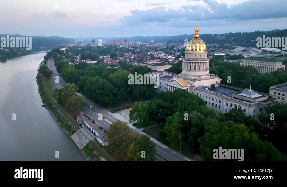 Virginia state house Stock Videos & Footage - HD and 4K Video Clips - Alamy