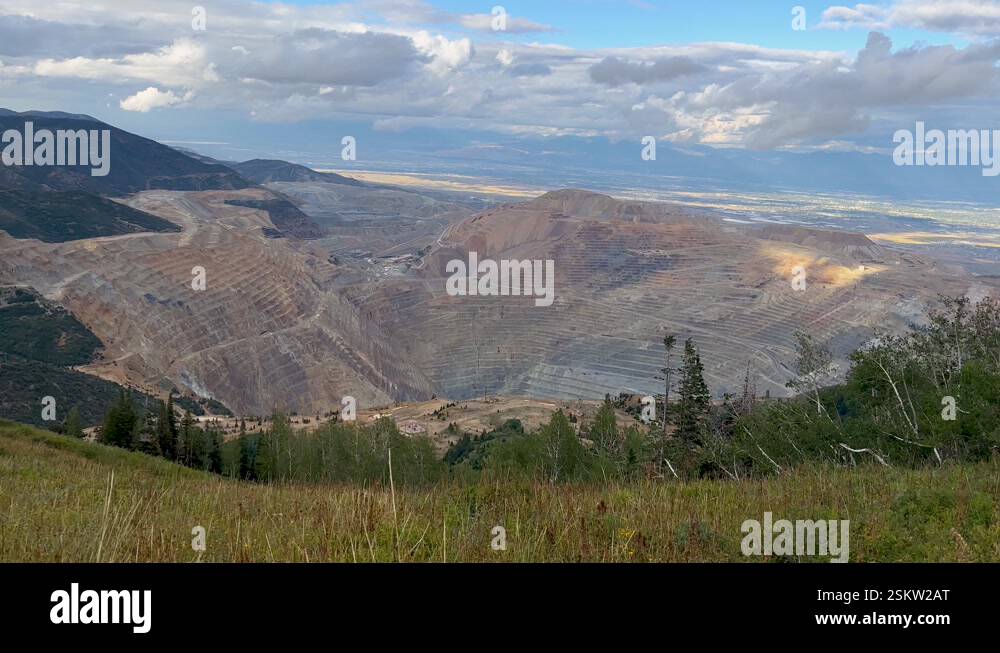 Mine overlook Stock Videos & Footage - HD and 4K Video Clips - Alamy
