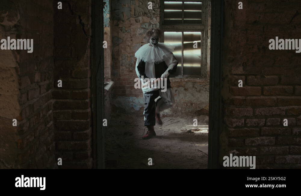 Creepy dance Stock Videos & Footage - HD and 4K Video Clips - Alamy