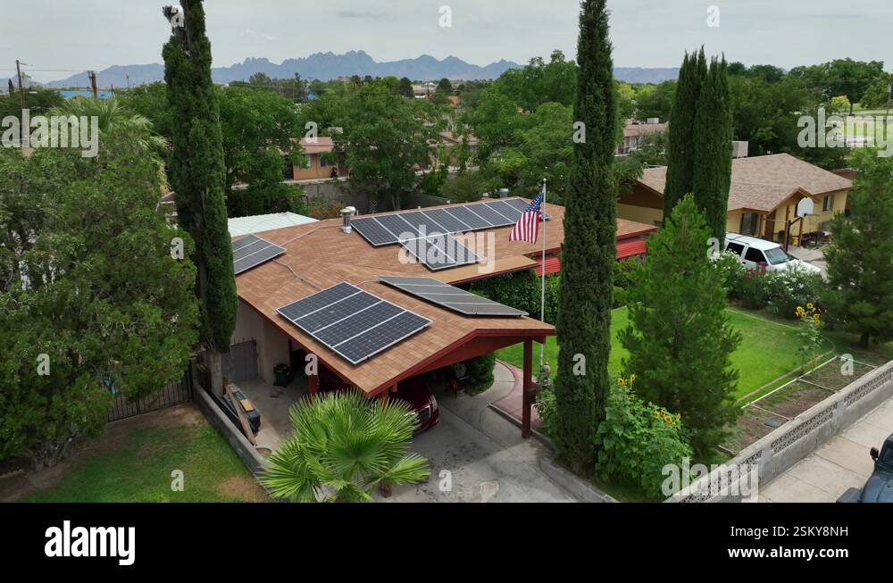Solar panels on american home Stock Videos & Footage - HD and 4K Video ...