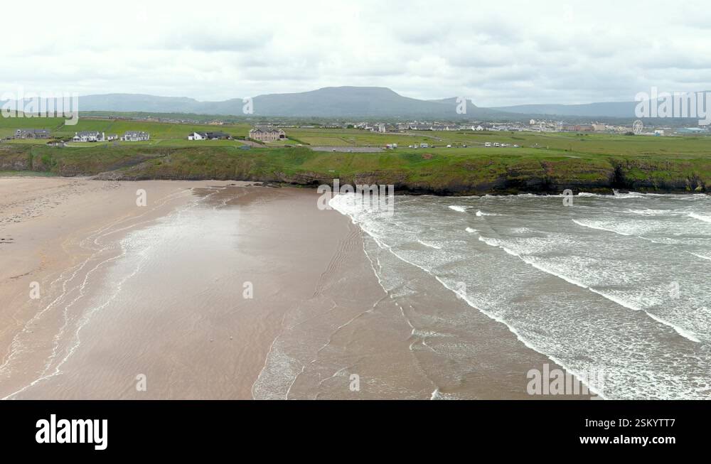 Spectacular Tullan Strand, famous wide sandy surf beach. Co. Donegal ...