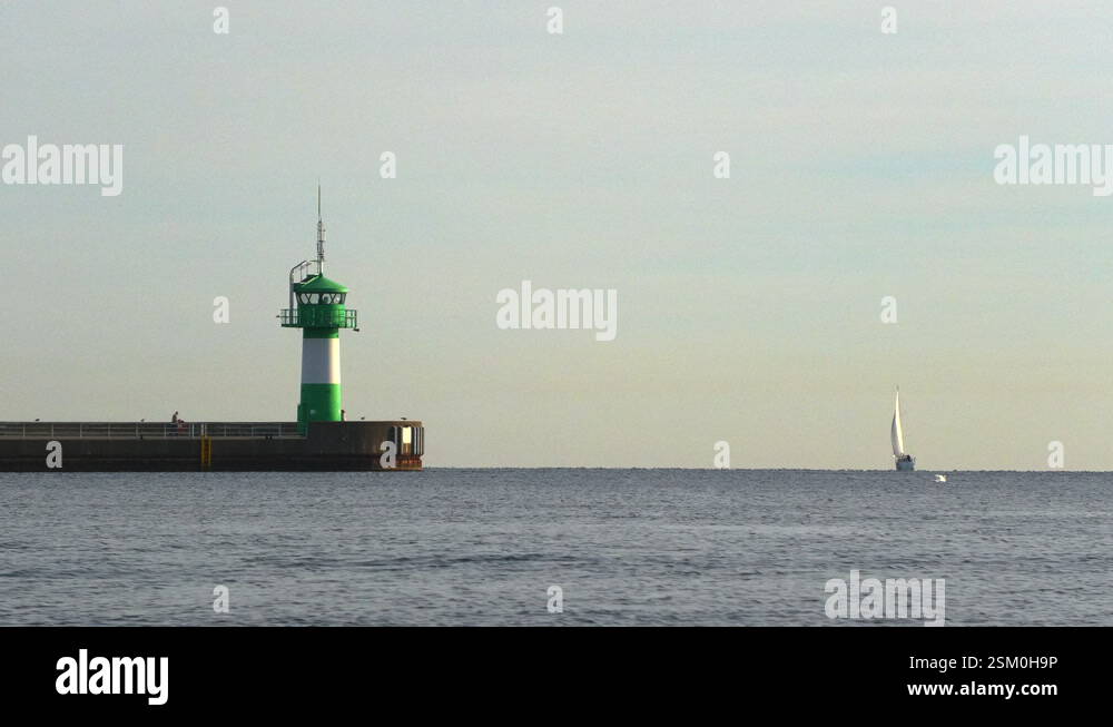 Green lighthouse Stock Videos & Footage - HD and 4K Video Clips - Alamy