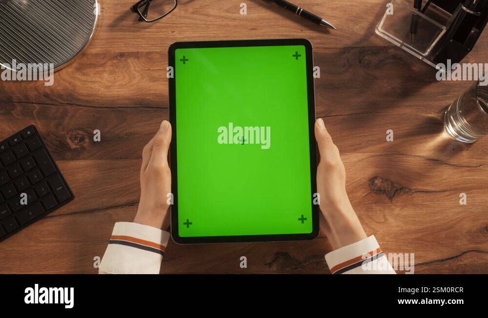 Using Green Screen Tablet Computer Stock Video Footage - Alamy