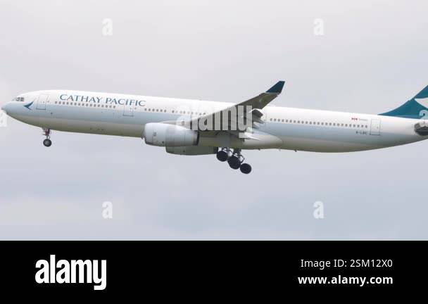 KUALA LUMPUR, MALAYSIA - JANUARY 12, 2025: Cathay Pacific Airbus A330 ...