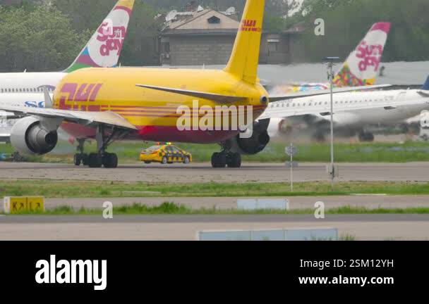 Dhl express livery Stock Videos & Footage - HD and 4K Video Clips - Alamy