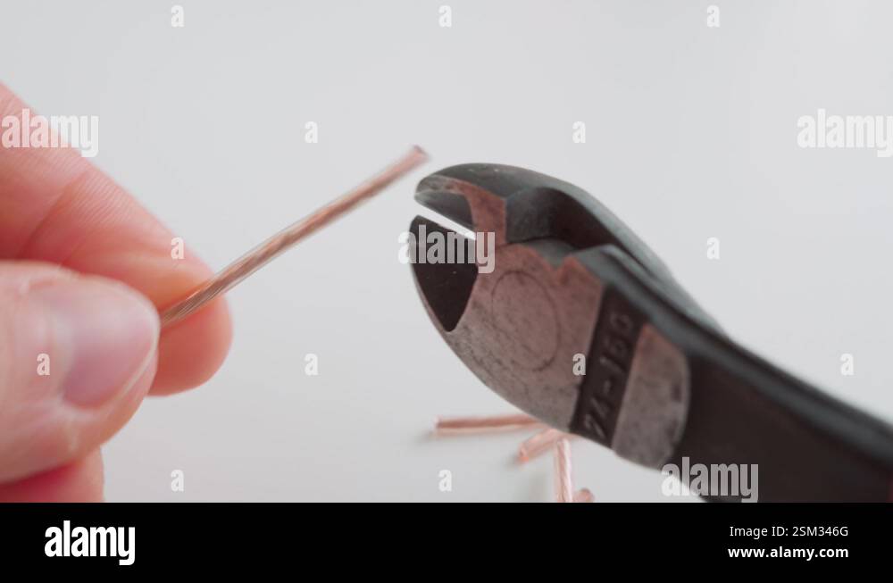 Pinch cutter Stock Videos & Footage - HD and 4K Video Clips - Alamy