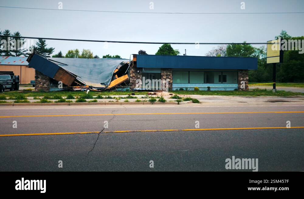 Earthquake destruction Stock Videos & Footage - HD and 4K Video Clips ...