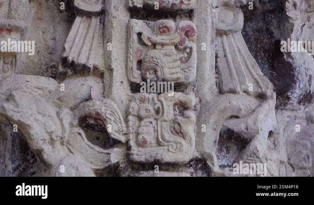 Mayan stela copan Stock Videos & Footage - HD and 4K Video Clips - Alamy