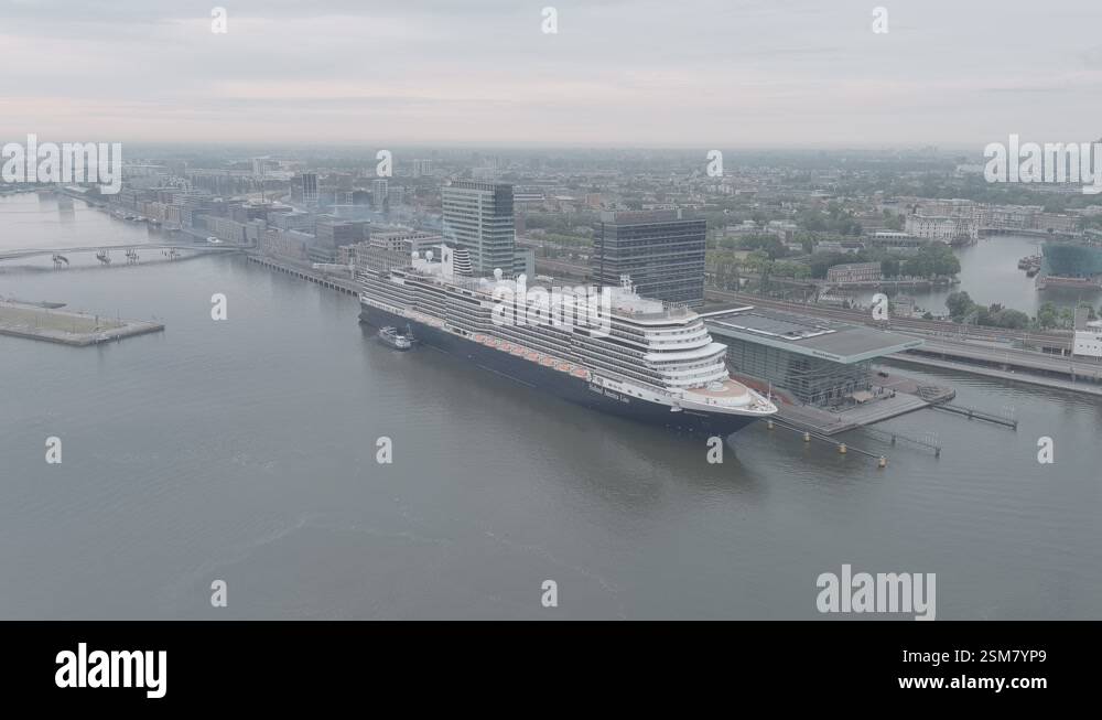 Log line ocean Stock Videos & Footage - HD and 4K Video Clips - Alamy