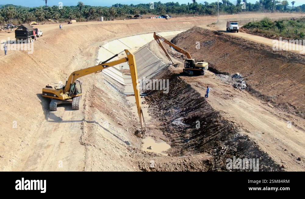Irrigation projects Stock Videos & Footage - HD and 4K Video Clips - Alamy