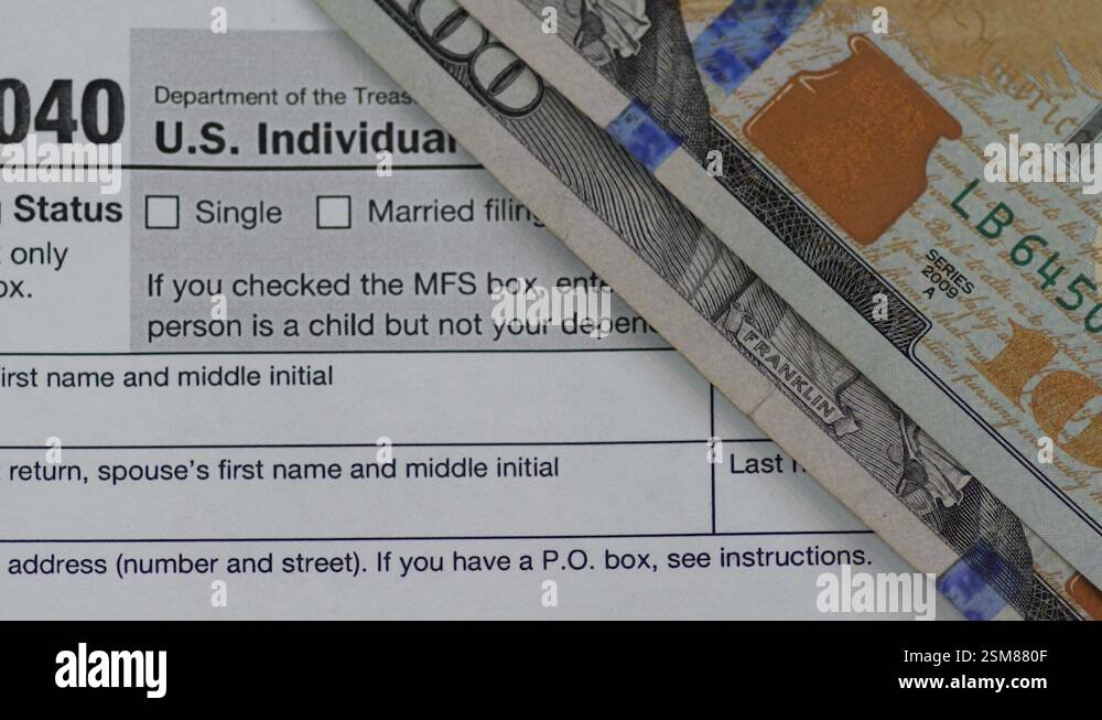 Blank Form 1040 U.S. individual income tax return. Tax payment time ...