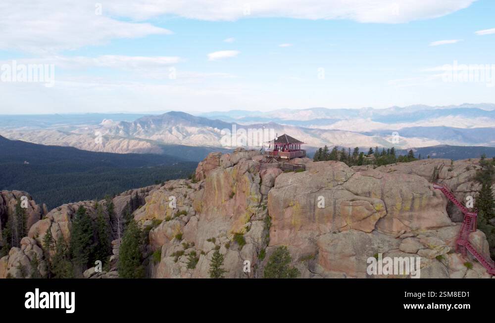 Devil's Head Fire Lookout in Colorado with Pikes Peak in the background ...