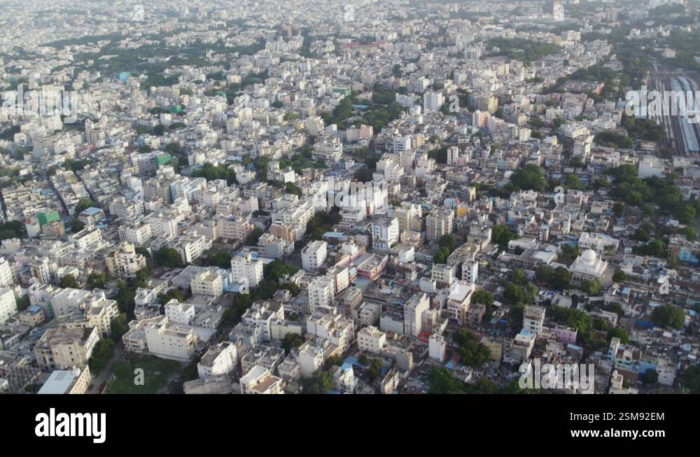 Cinematic aerial video of entire south Indian city in a single shot ...