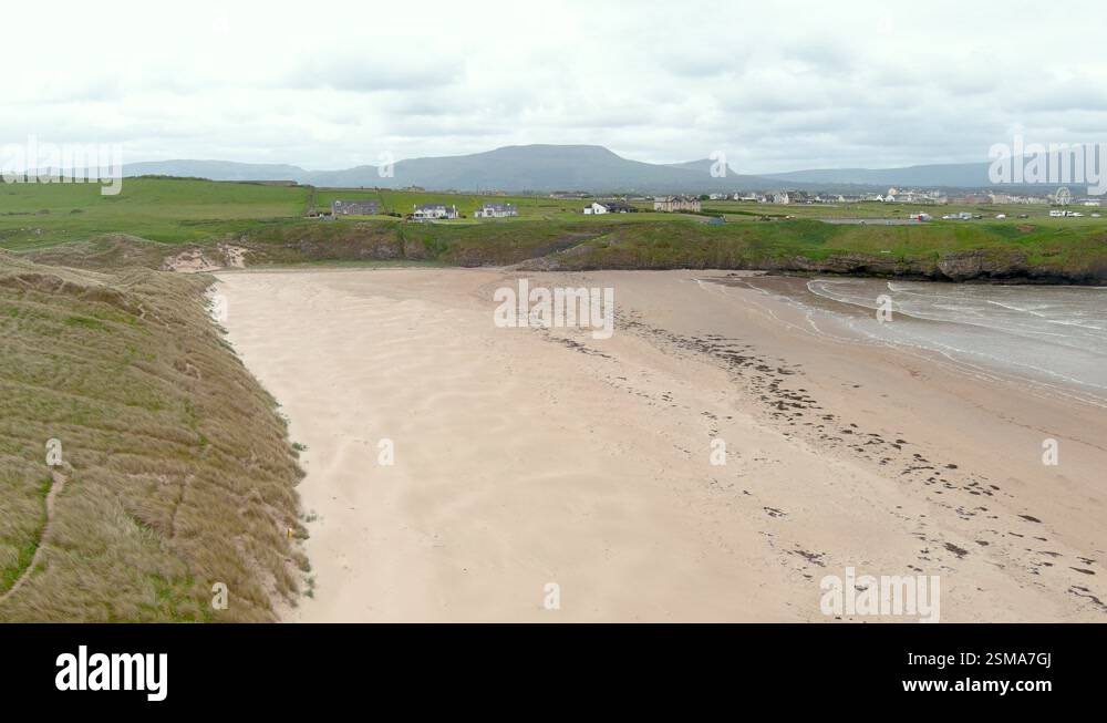 Spectacular Tullan Strand, famous wide sandy surf beach. Co. Donegal ...