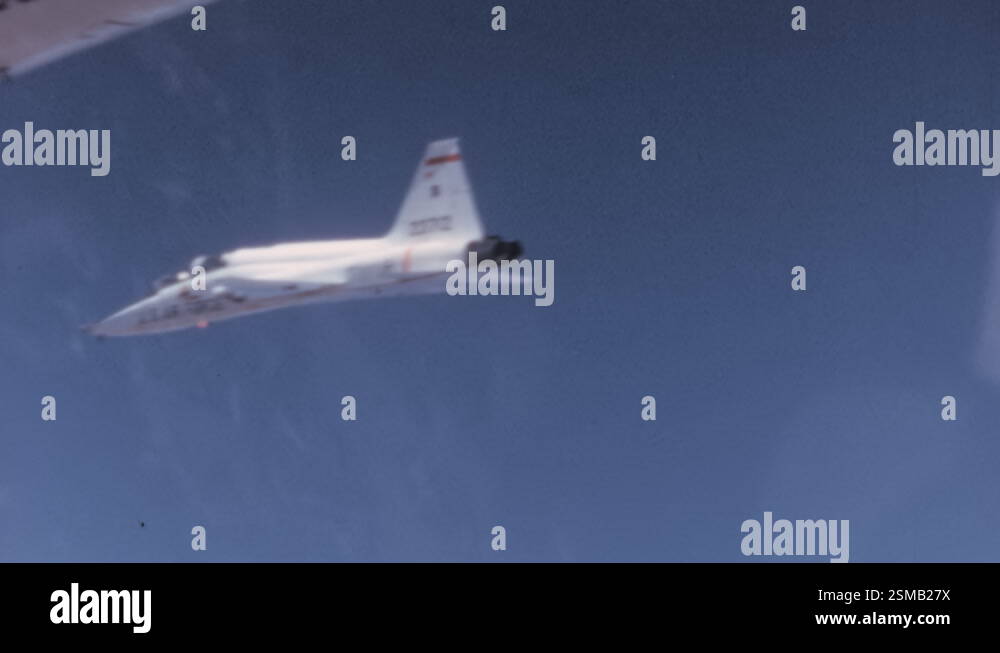 Rare 1960s USAF Northrop T-38 Talon Formation - Military Pilot in ...