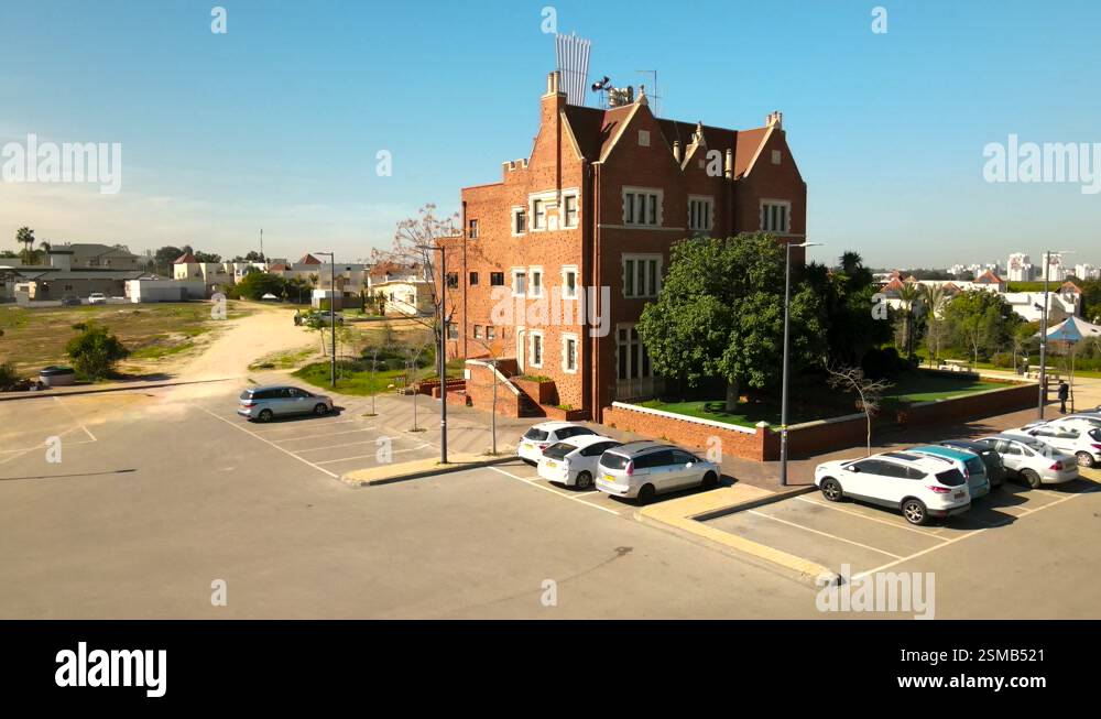 Orthodox Jewish Synagogue.a style of New York architecture copied to ...