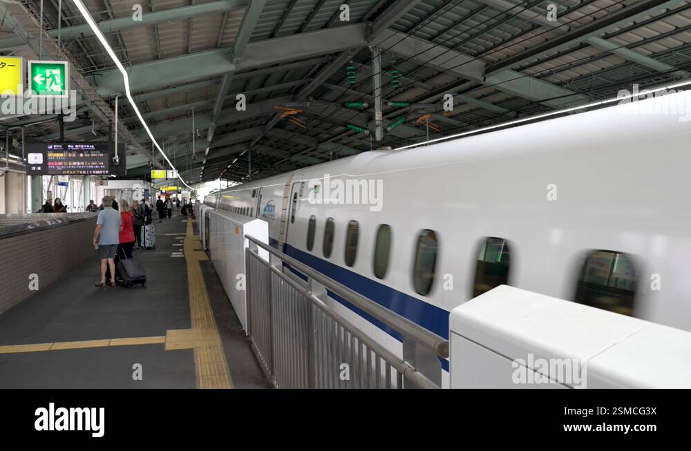 N700 Series Shinkansen Departing Platform At Shin-Kobe Station. Slow ...