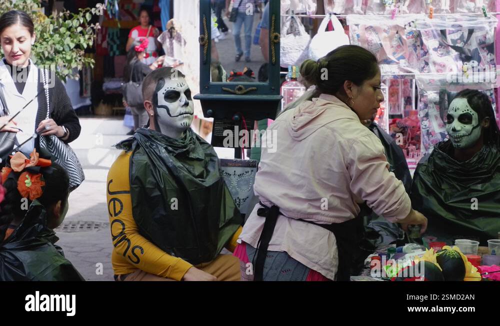 Dead skull face Stock Videos & Footage - HD and 4K Video Clips - Alamy