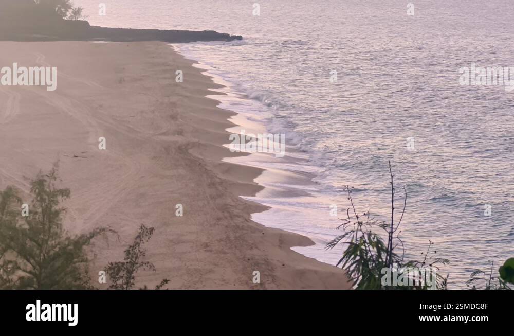 Desolate beach sunset Stock Videos & Footage - HD and 4K Video Clips ...
