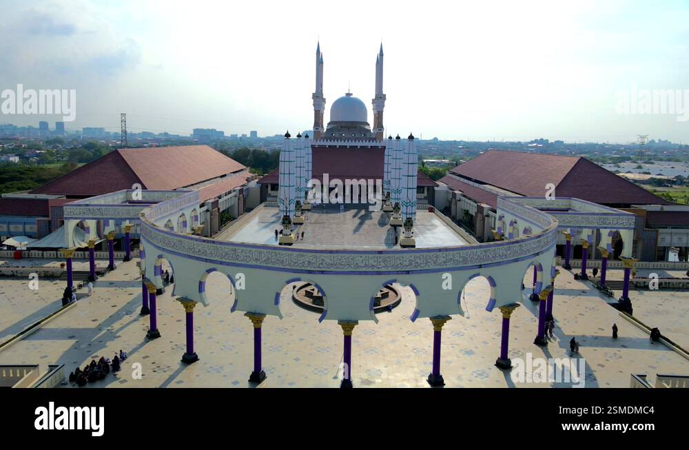 Central Java Grand Mosque Stock Video Footage - Alamy