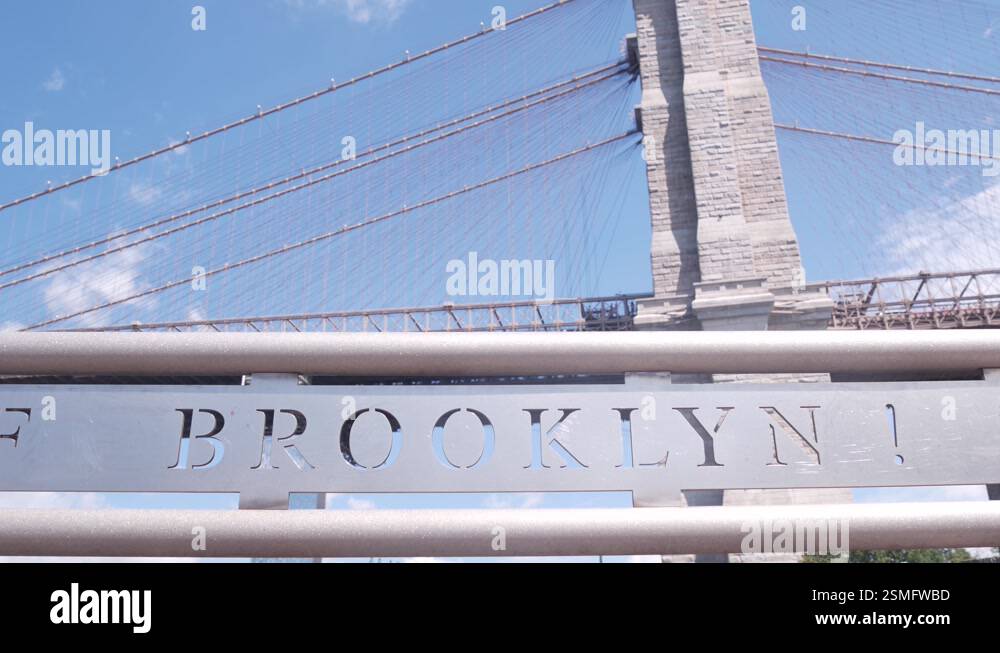 New York City skyline cityscape. Brooklyn and Manhattan Bridges, Dumbo ...