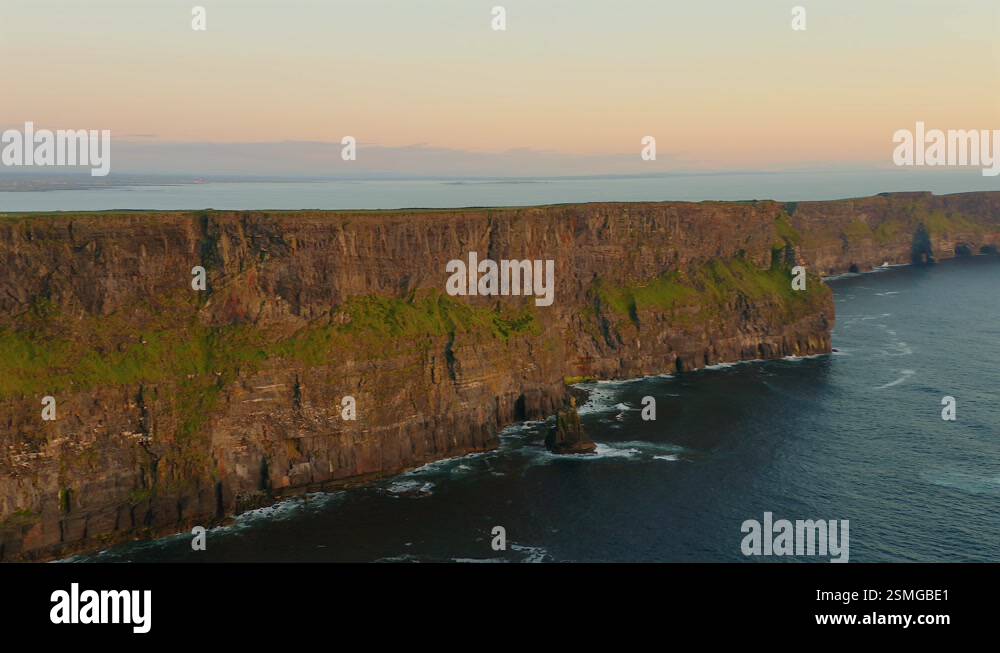 Oceaniccliffs Stock Videos & Footage - HD and 4K Video Clips - Alamy