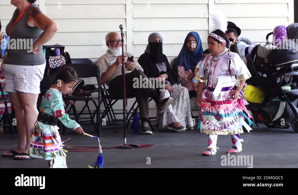 First nations child Stock Videos & Footage - HD and 4K Video Clips - Alamy