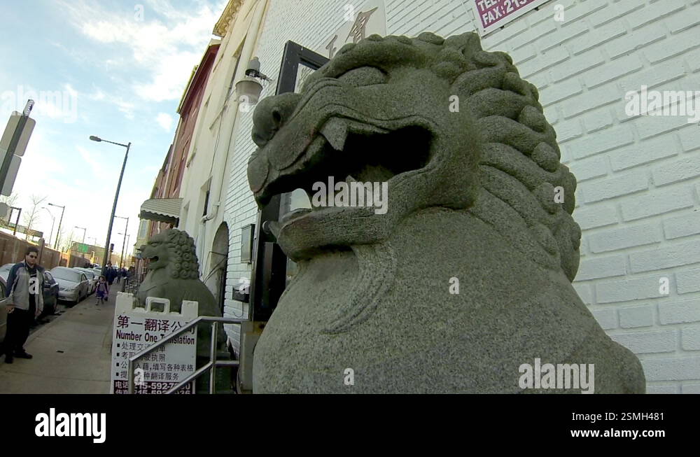 Statues of a lion Stock Videos & Footage - HD and 4K Video Clips - Alamy
