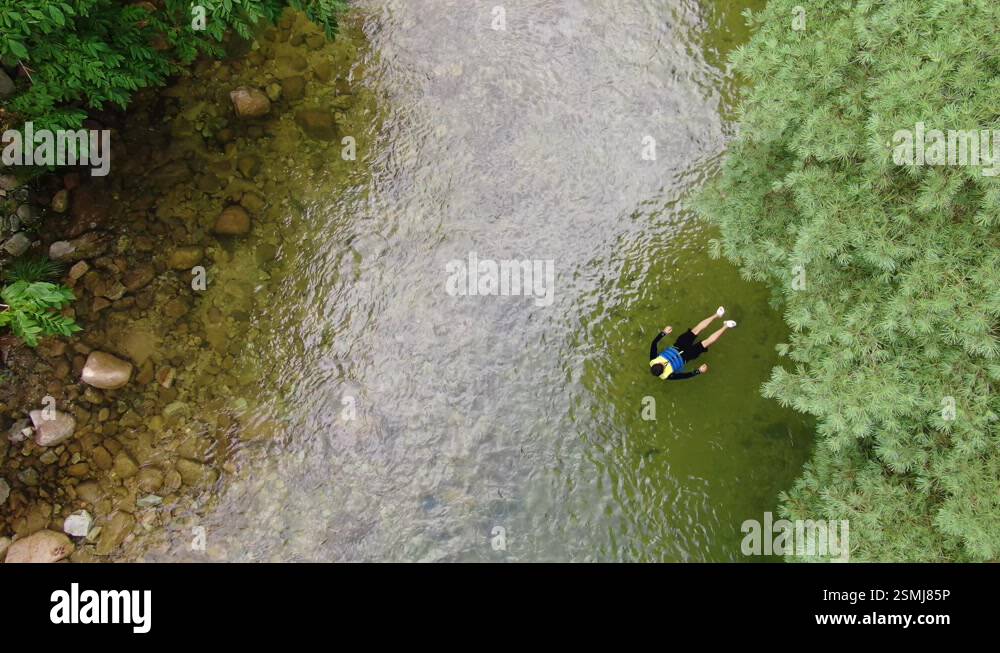 A valley where clear water flows to swim coolly in the hot summer ...