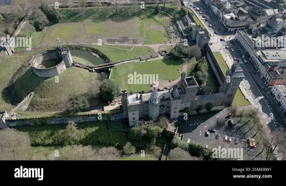 Cardiff castle wales Stock Videos & Footage - HD and 4K Video Clips - Alamy