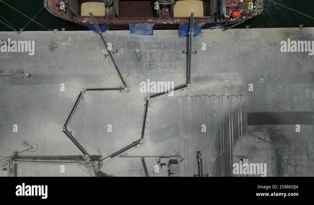 Ship load lines Stock Videos & Footage - HD and 4K Video Clips - Alamy
