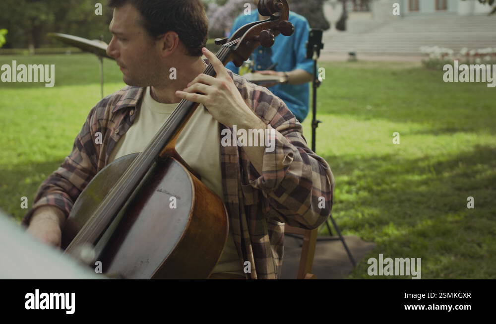 Outdoor music performance Stock Videos & Footage - HD and 4K Video ...