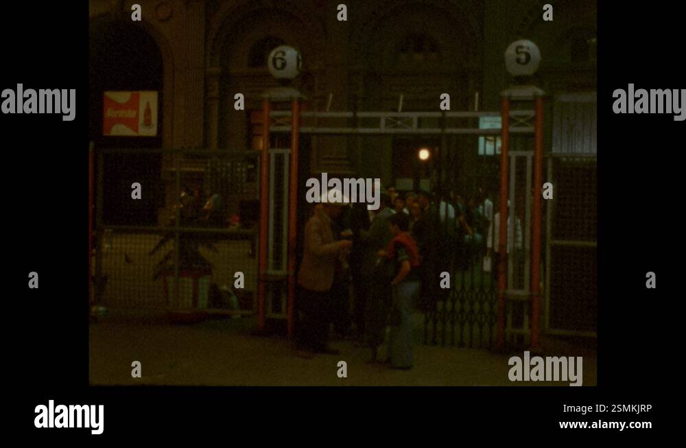 Gate attendant Stock Videos & Footage - HD and 4K Video Clips - Alamy