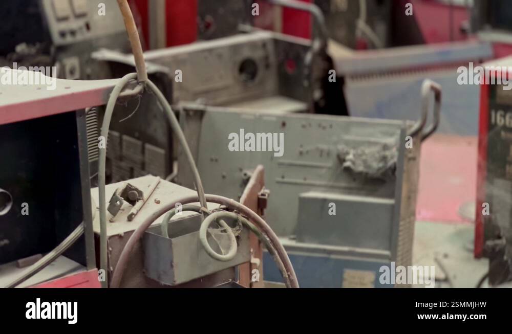 Dusty machine Stock Videos & Footage - HD and 4K Video Clips - Alamy