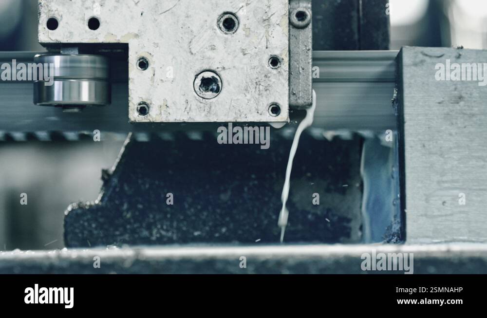 Fluid engineering Stock Videos & Footage - HD and 4K Video Clips - Alamy