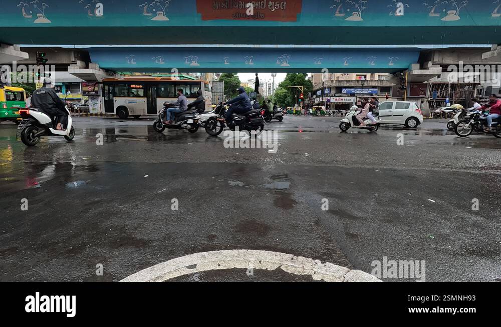 Circle of people india Stock Videos & Footage - HD and 4K Video Clips ...