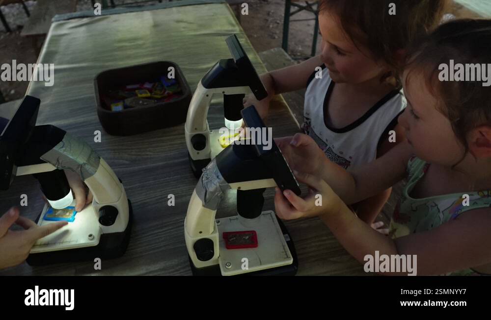 Microscopes teaching Stock Videos & Footage - HD and 4K Video Clips - Alamy