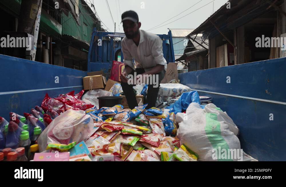Selling junk Stock Videos & Footage - HD and 4K Video Clips - Alamy