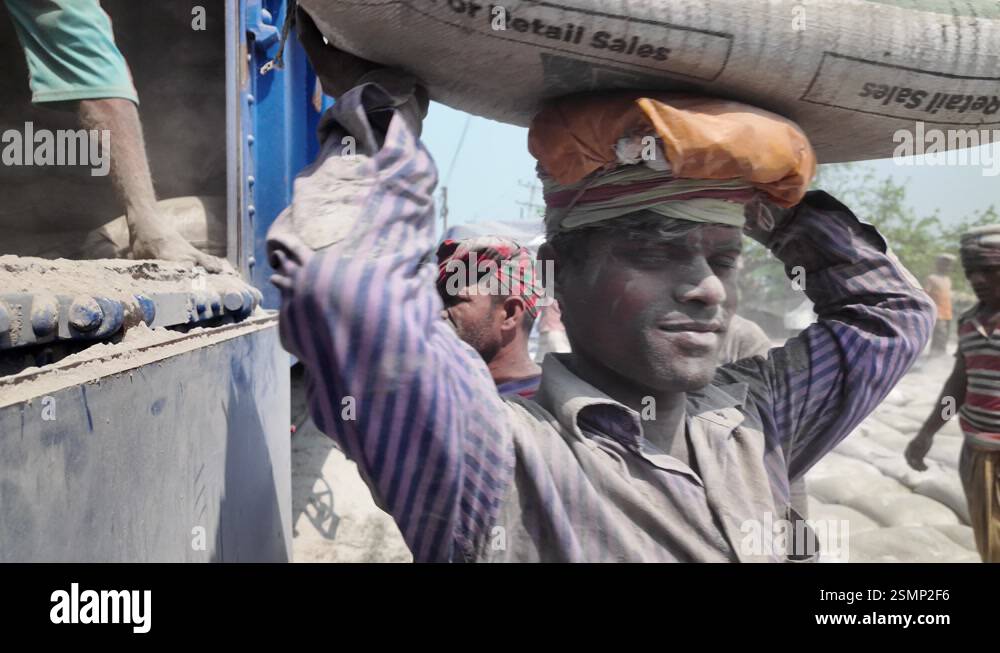 Men carrying bags of cement Stock Videos & Footage - HD and 4K Video ...