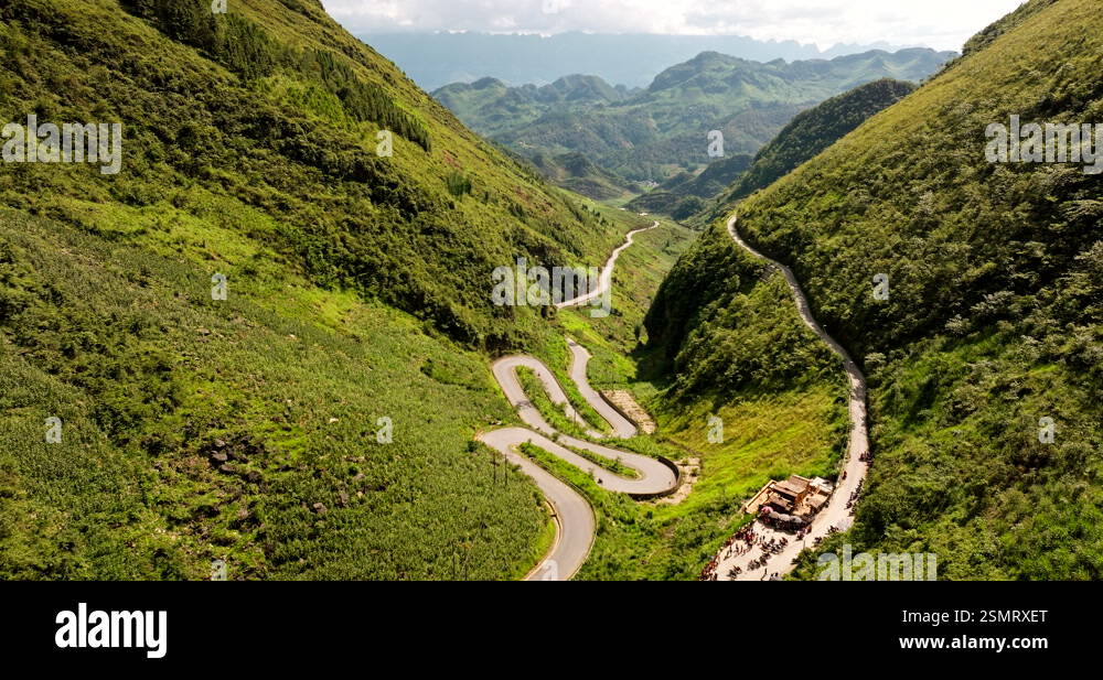 Serpentine road, Tham Ma Pass or Tham Ma Slope along Ha Giang Loop ...
