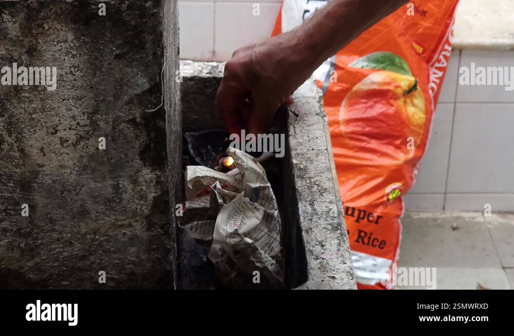 Hindu Rituals, people worship in the temple in different ways Stock ...