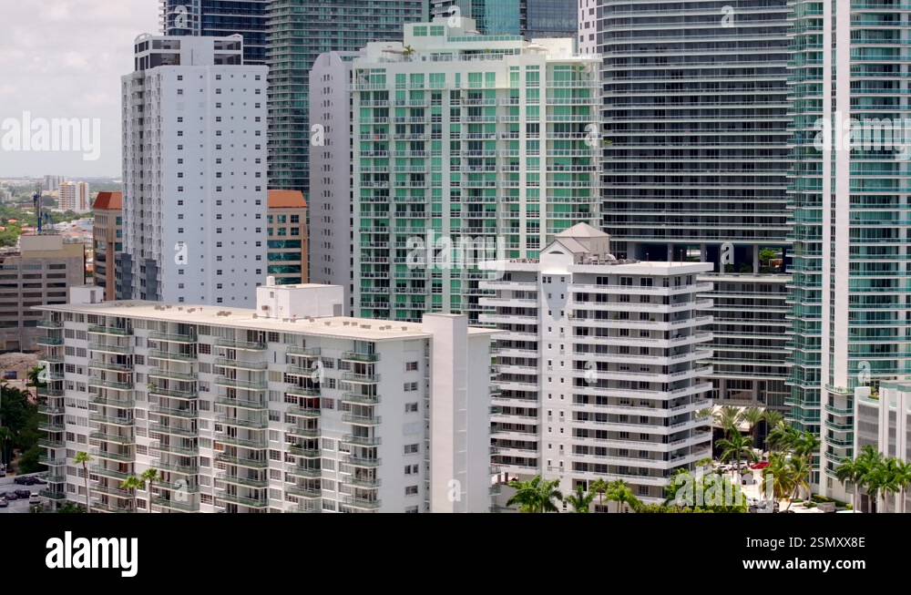 Miami city b roll scenes Stock Video Footage - Alamy