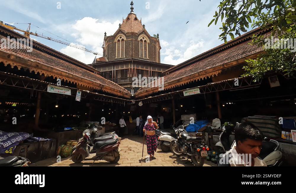 Mahatma Phule Mandai is the biggest retail vegetable market in the city ...