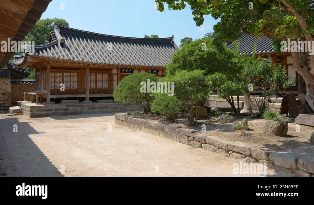 Korean Traditional Houses or Hanok Exterior and Courtyard at Gyeongju ...