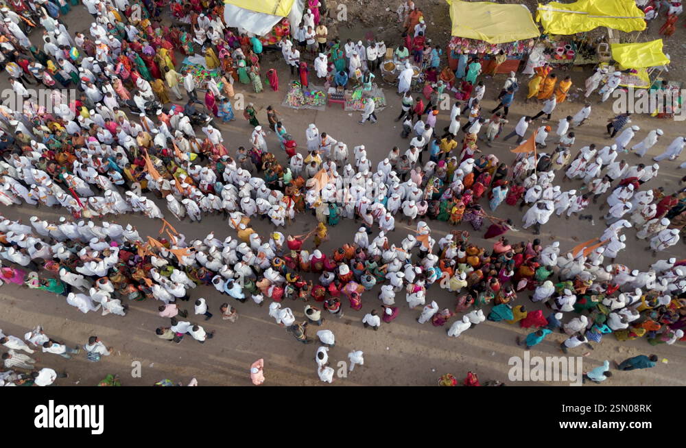 Hindu Pilgrims at wari festival, Pandharpur, India Editorial Use 17 ...