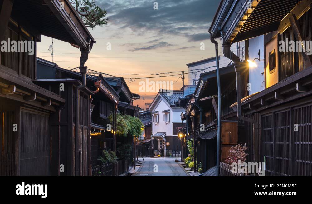 Takayama Gifu Japan time lapse night to day at old town Sannomachi ...