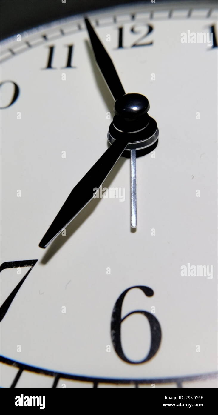 Time vertical Stock Videos & Footage - HD and 4K Video Clips - Alamy